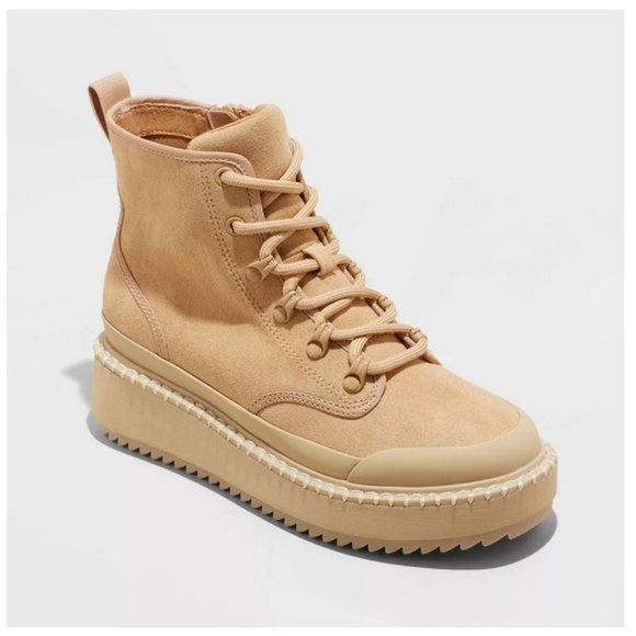 Universal Thread | Shoes | Universal Thread Kayson Beige Winter Boots ...